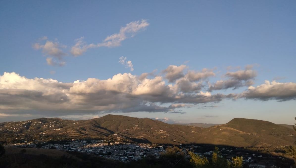 Oración: “El corazón alegre se refleja en el rostro, el corazón ...